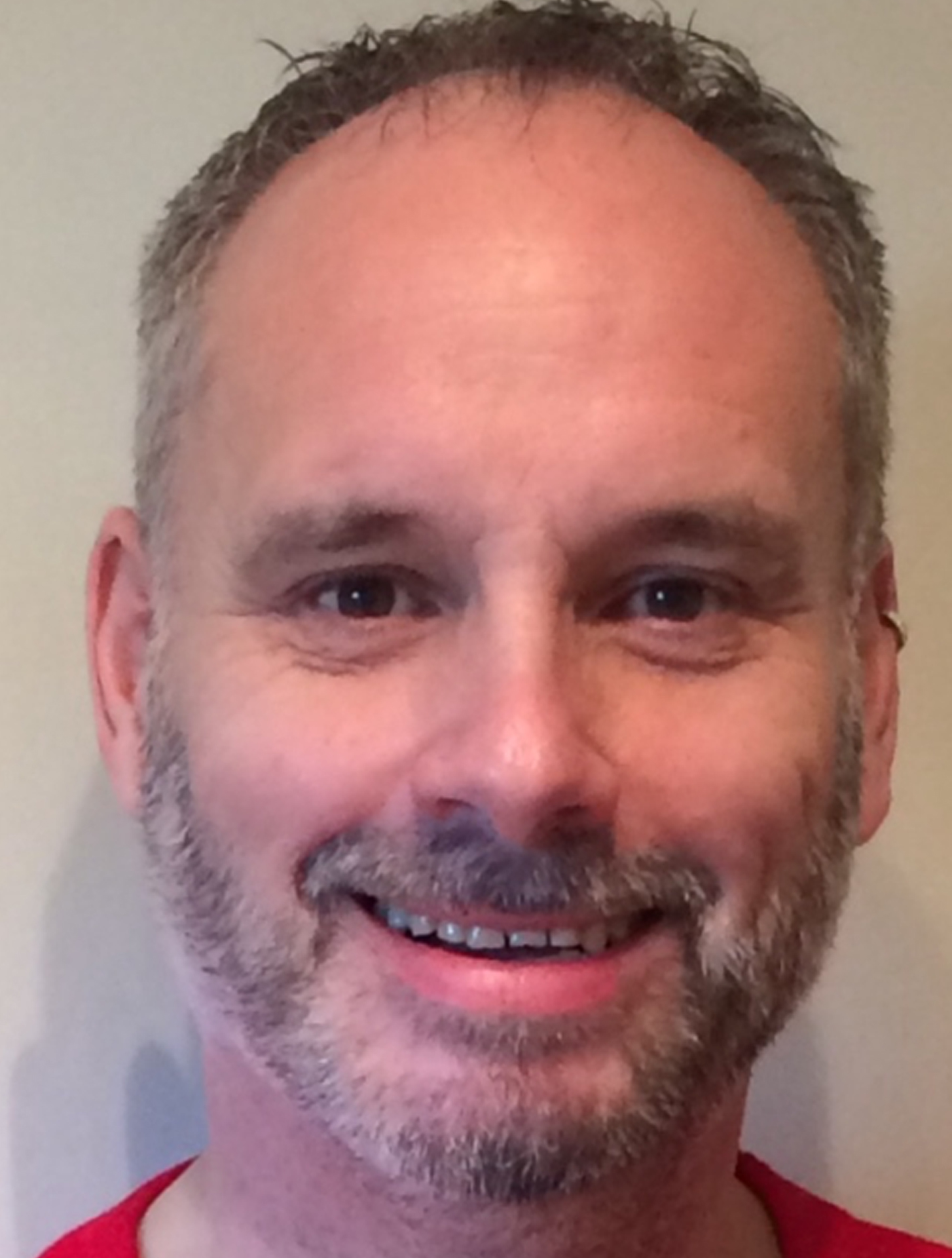 Holistic & Sports Massage Therapist in Marlow